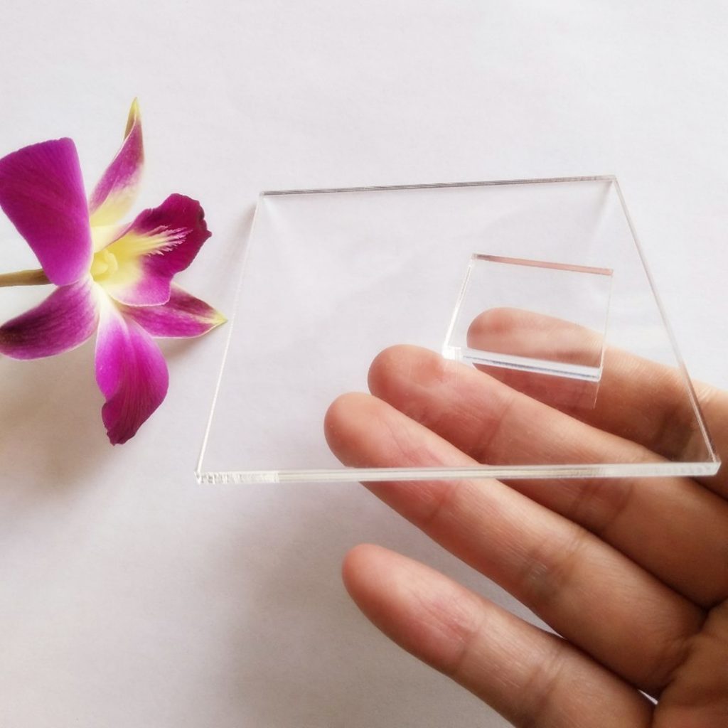 20pcs Clear Acrylic Square Sheet - MeyaLove.com
